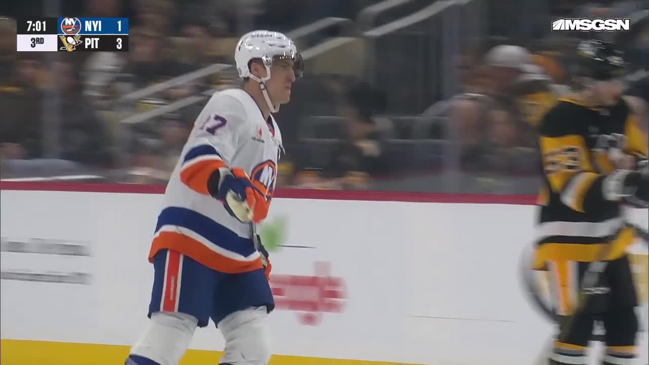 Lee tips it in | NHL.com