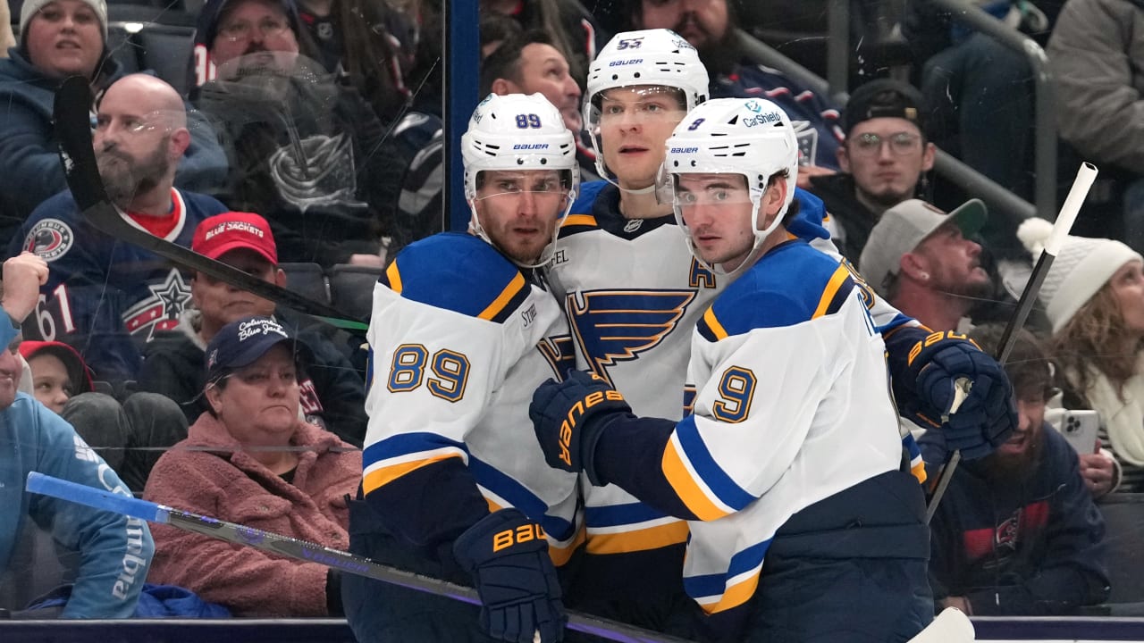 Parayko scores in his 700th NHL game | NHL.com