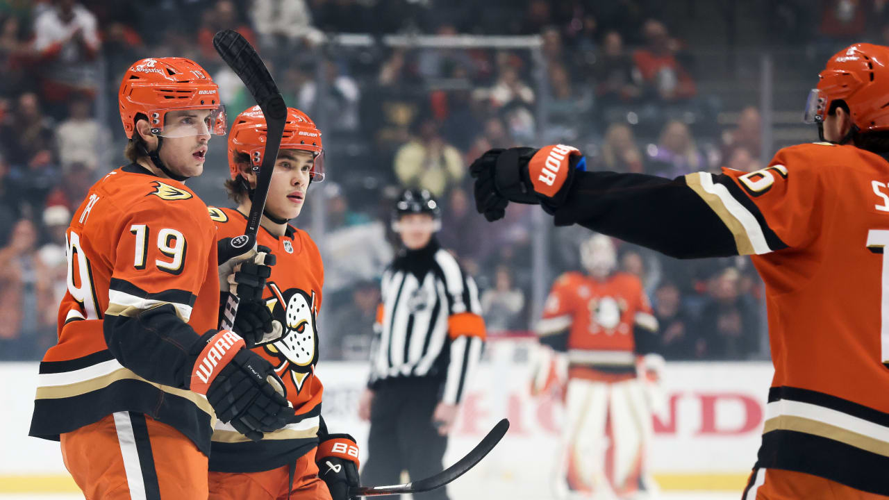 Terry strikes first | NHL.com