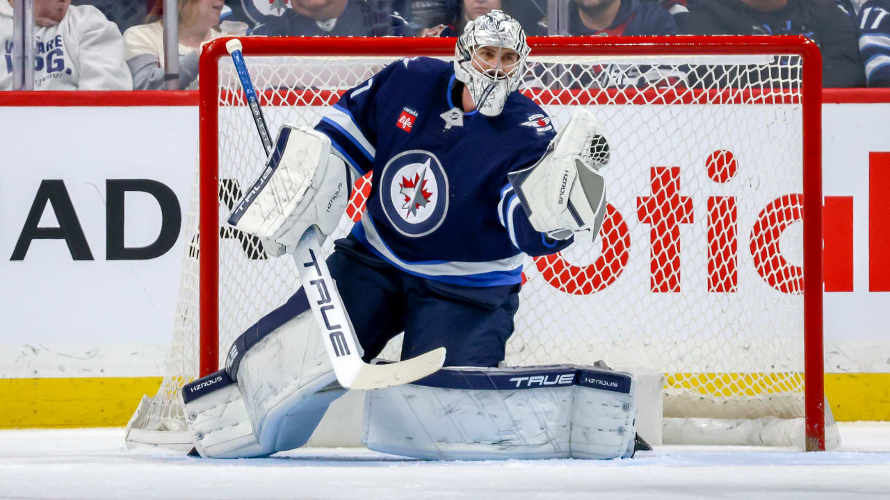 Trophy Tracker: Hellebuyck of Jets choice to win Vezina as best goalie ...