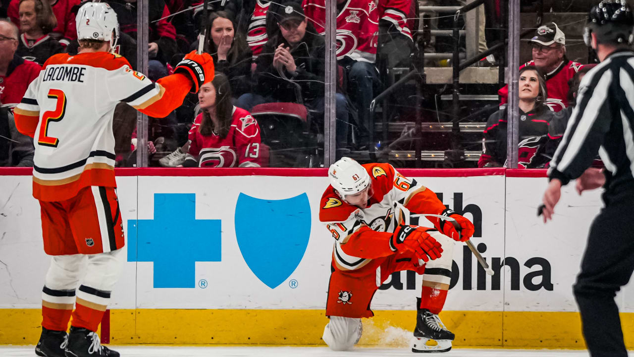 Gauthier scores 2nd goal in OT, Ducks recover to defeat Hurricanes ...