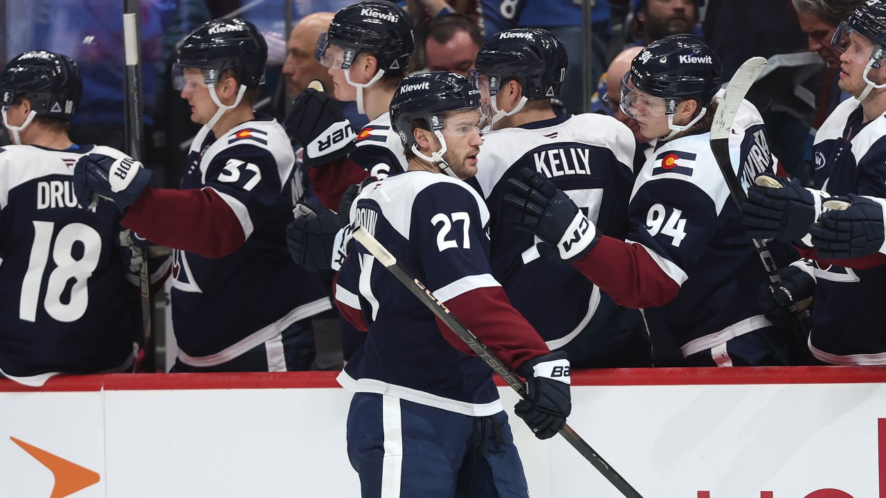 Avalanche score 4 in 1st period, shut out Blues | NHL.com