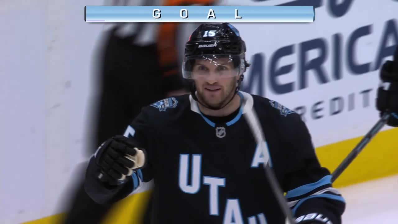 TBL@UTA: Kerfoot scores goal against Brandon Halverson | NHL.com