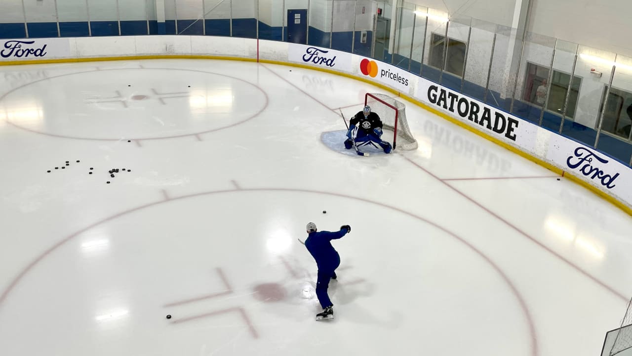 Stolarz 'doing much better,' back on ice for Maple Leafs | NHL.com