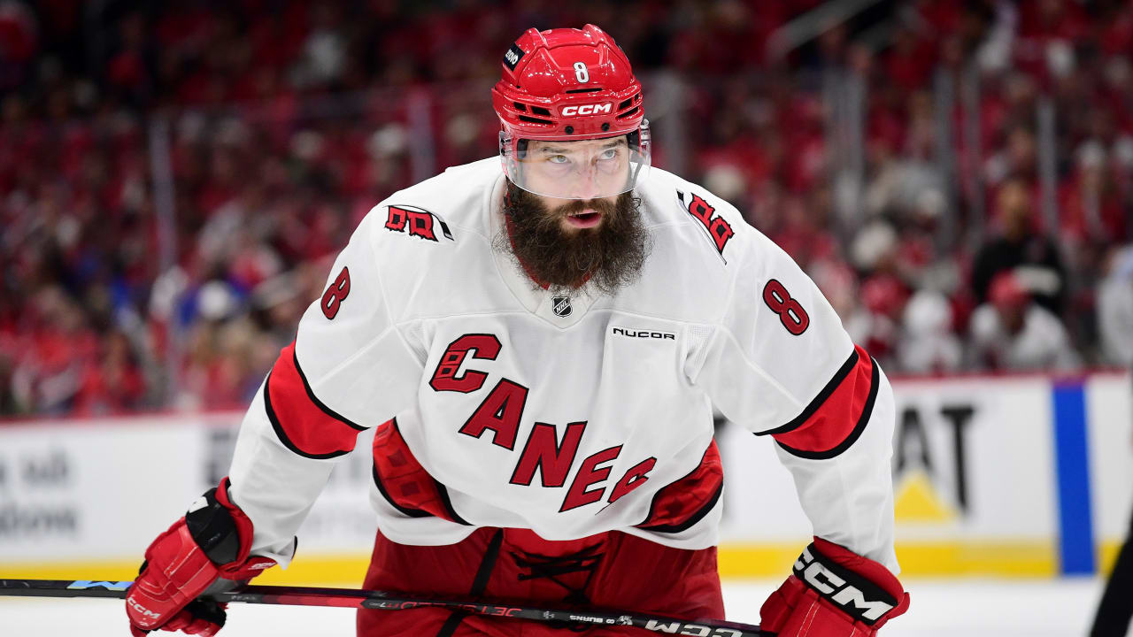 Burns llega a Colorado para buscar la corona | NHL.com/es