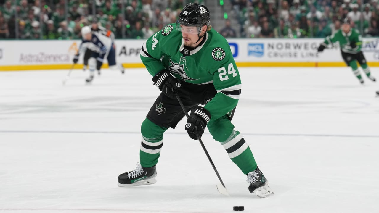 Hintz 'feeling good' ahead of Stars camp after breaking foot in ...