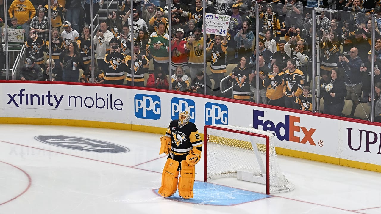 Fleury shines, soaks up love from fans in Penguins farewell | NHL.com