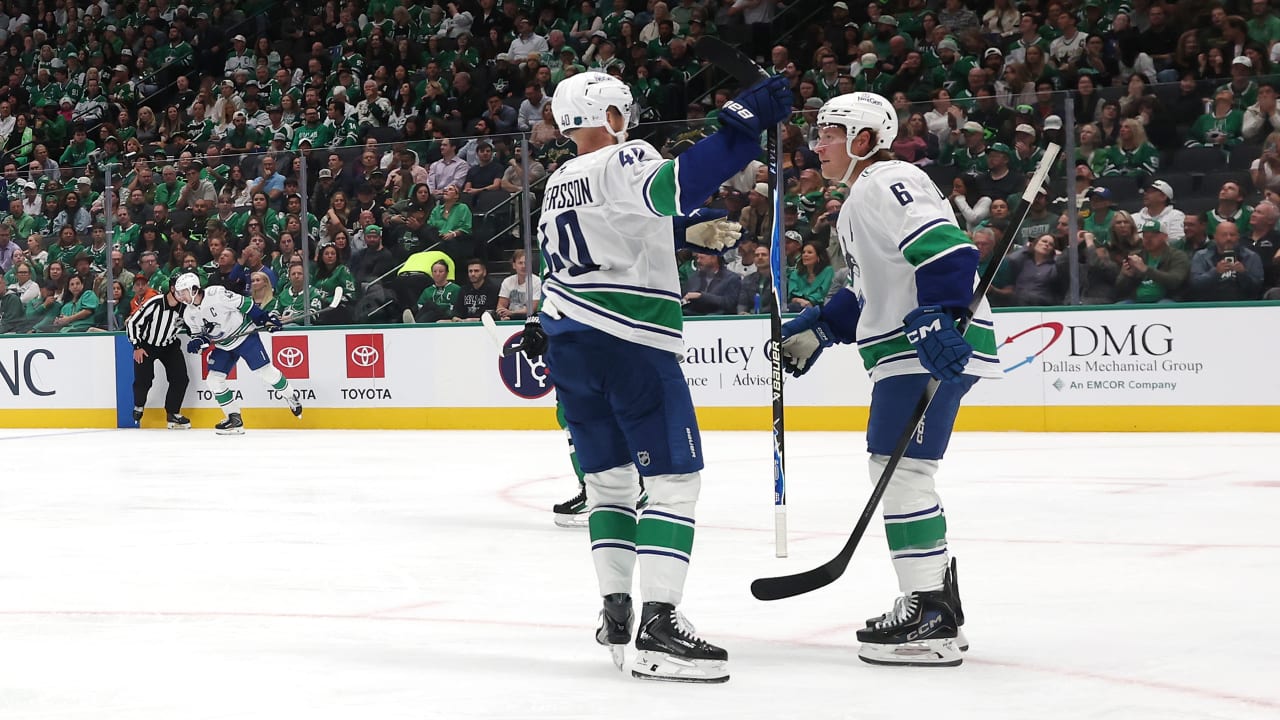 Canucks score 4 goals in 2nd period, rally past Stars | NHL.com