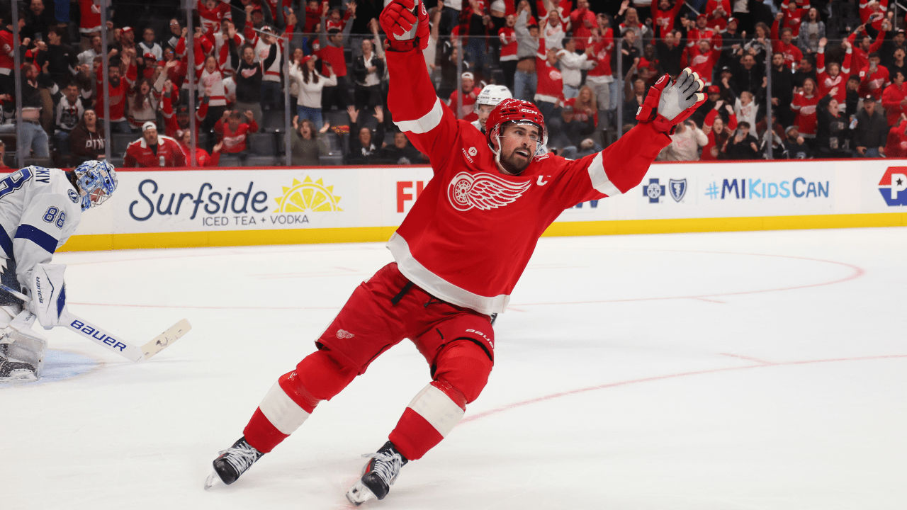 Larkin's OT goal lifts Red Wings past Lightning for 4th straight ...