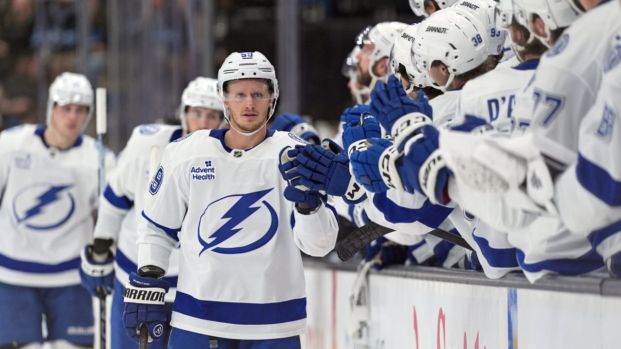 Guentzel breaks tie in 3rd, Lightning edge Mammoth for 5th straight win ...