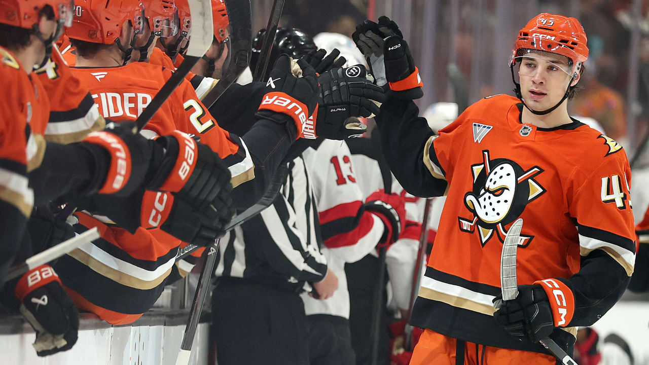 Sennecke, Gauthier lead Ducks past Devils for 3rd straight win | NHL.com