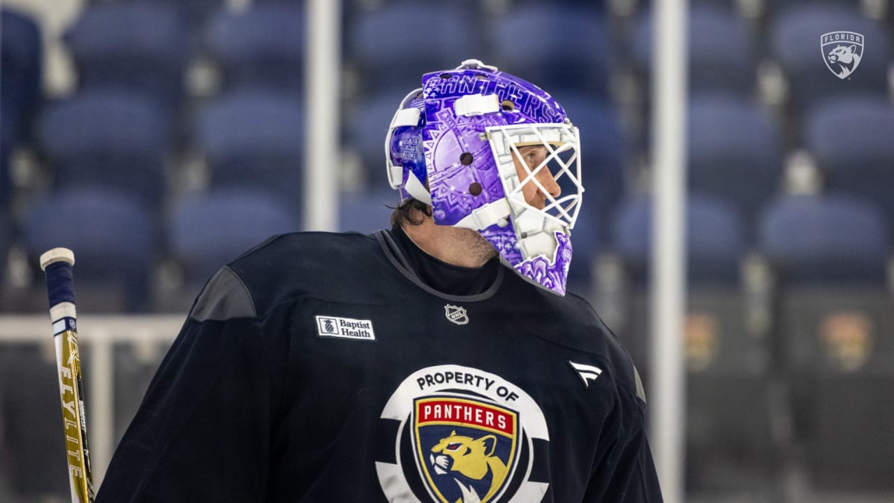 Bobrovsky debuts Hockey Fights Cancer mask | NHL.com