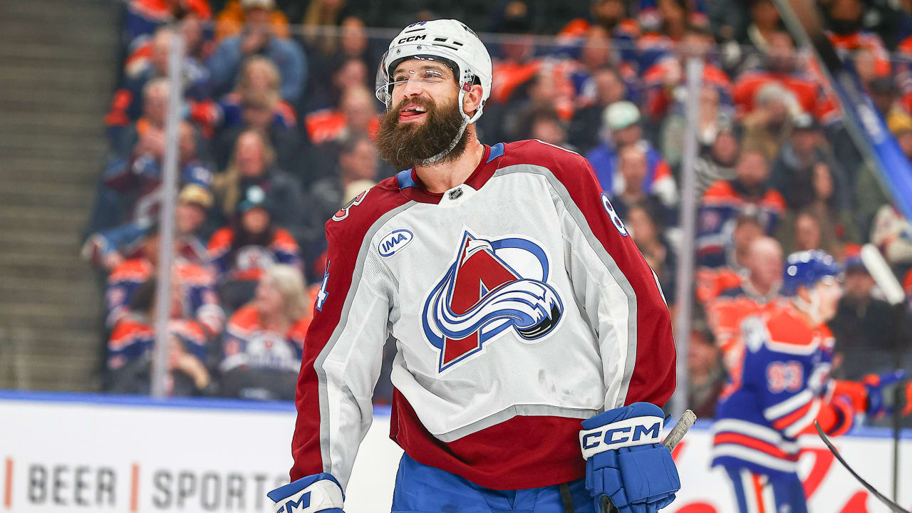 Burns loving life on, off ice with Avalanche in 22nd NHL season | NHL.com