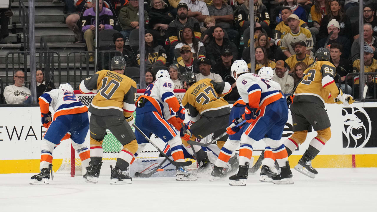 Theodore's patience pays off | NHL.com