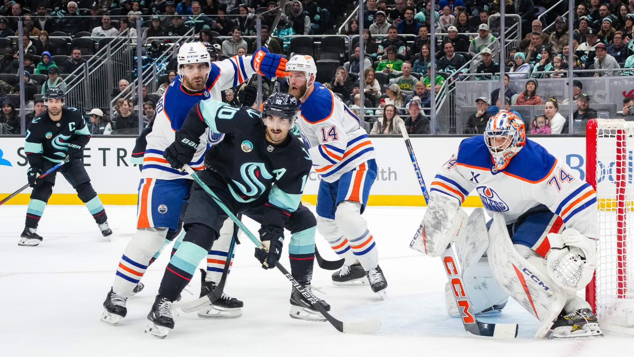 Skinner makes 26 saves, bounces back to help Oilers shut out Kraken ...