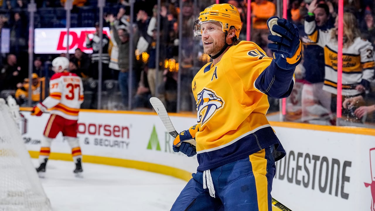 Stamkos gets 1,200th NHL point, Predators cruise past Flames | NHL.com