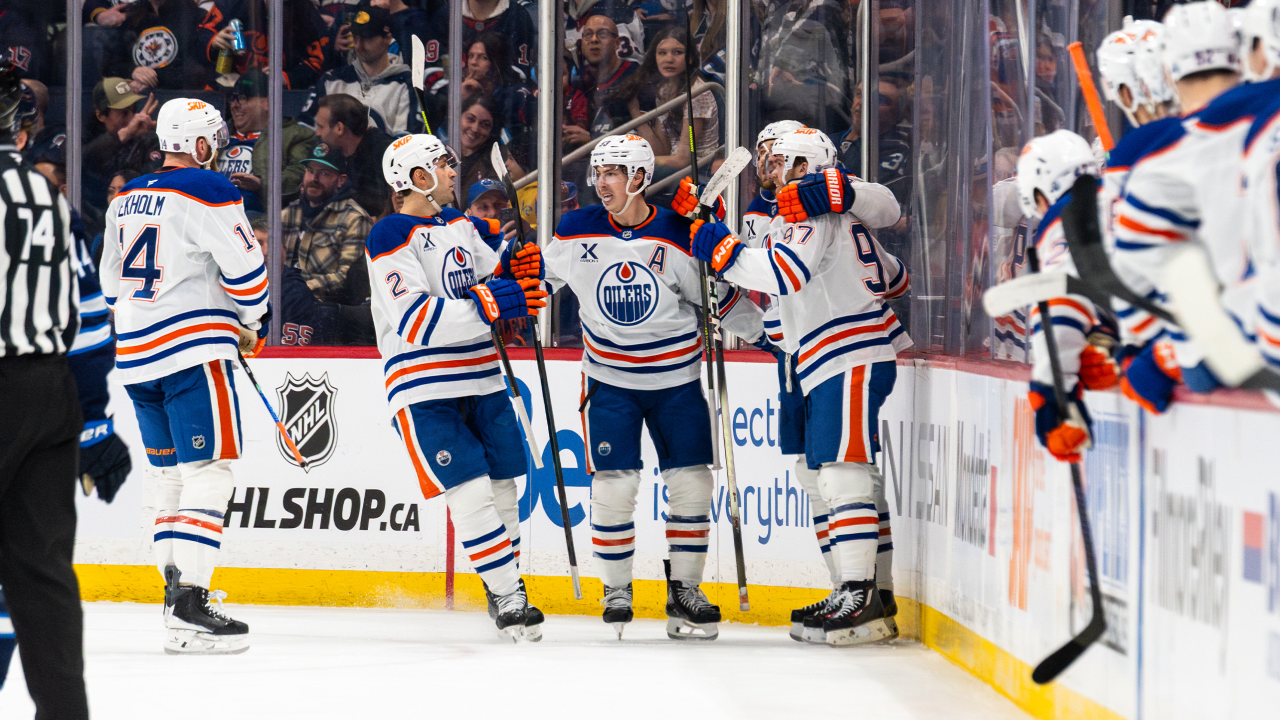 McDavid runs point streak to 17, Oilers rally to hand Jets 11th loss in ...
