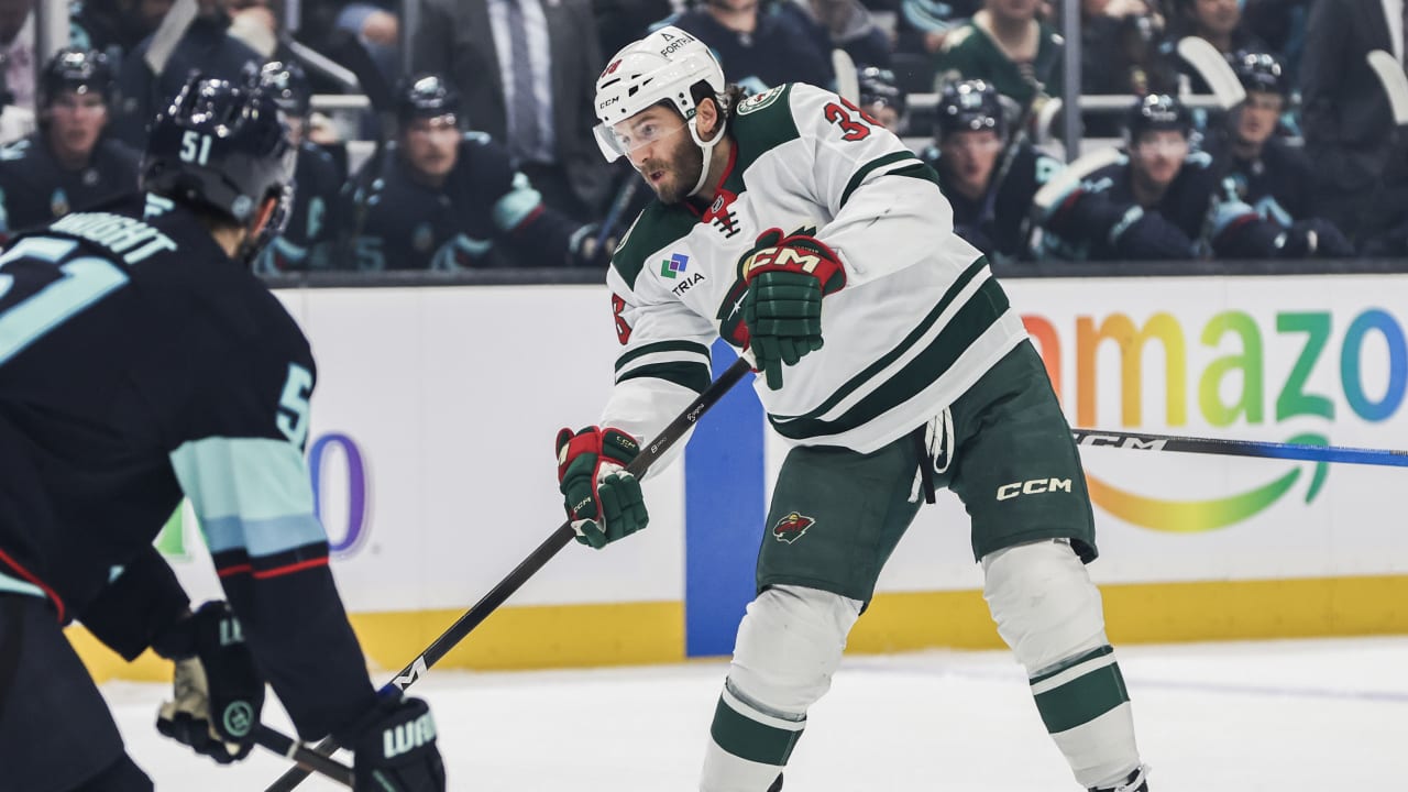 Hartman strikes first | NHL.com