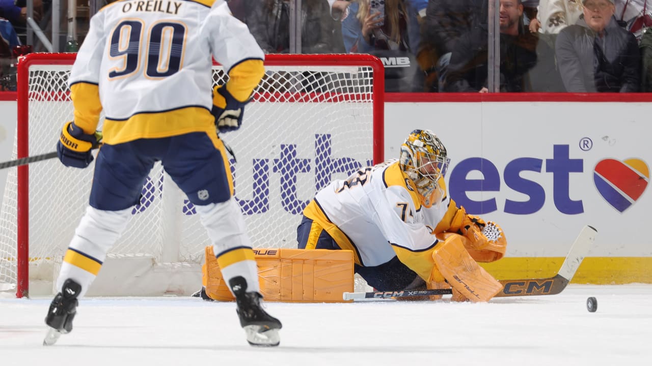 Saros lunges to deny Olofsson | NHL.com