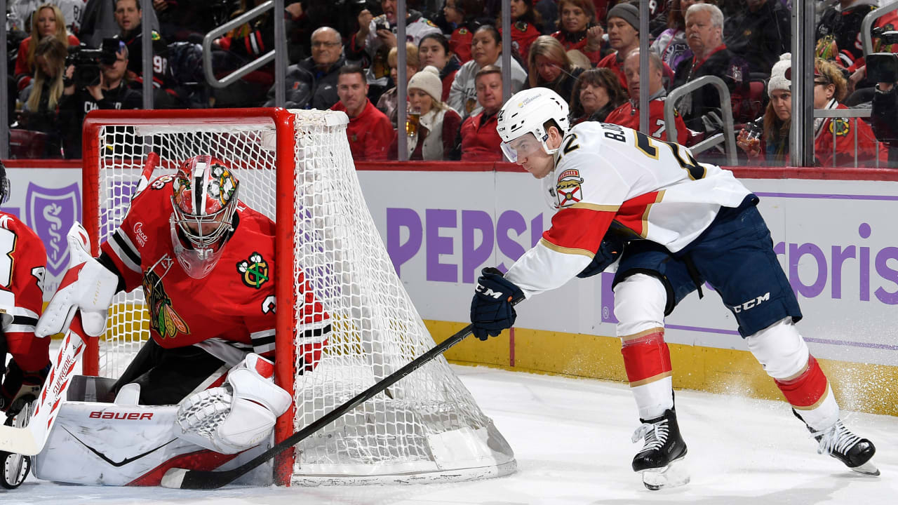 Panthers pull away from Blackhawks with 4 goals in 3rd period | NHL.com