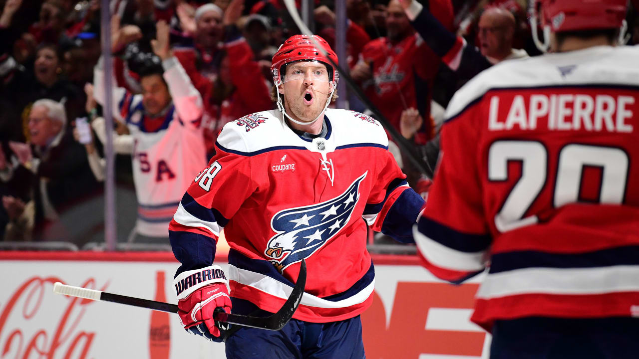 Capitals score twice late in 3rd, defeat Flyers | NHL.com