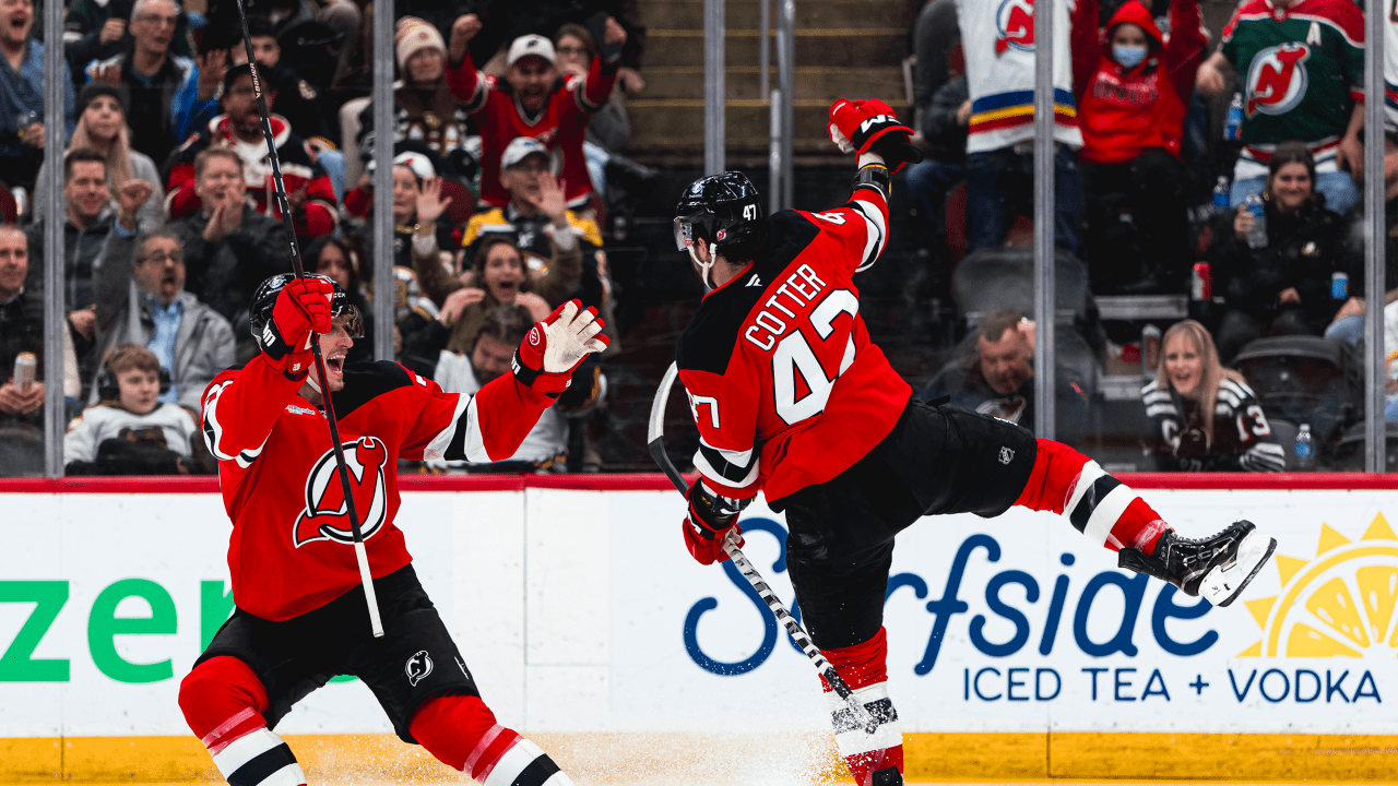Cotter scores 2nd goal with 7 seconds left in OT, Devils defeat Bruins ...
