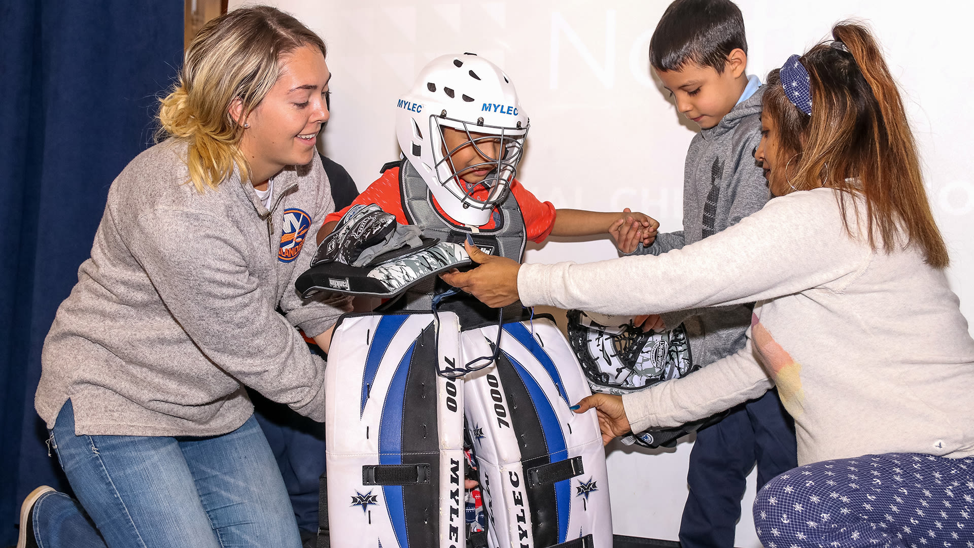 Isles School Assembly: PS 279 | New York Islanders