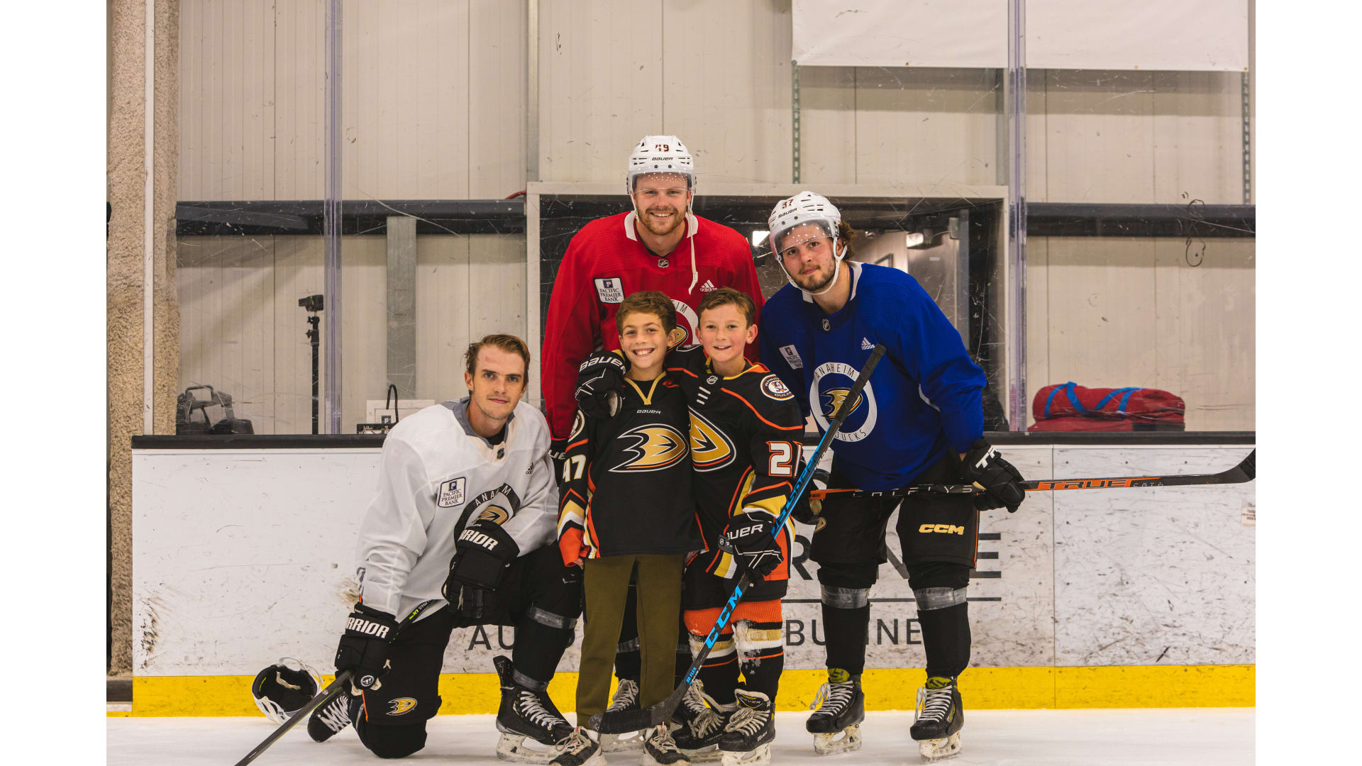 21st Duck Ethan Baroldi Meets the Team | Anaheim Ducks