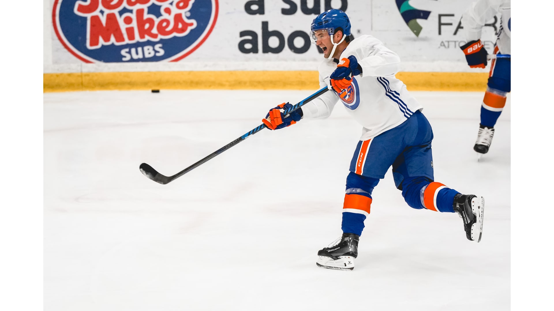 PHOTOS: Islanders Morning Skate Oct. 24, 2023 | New York Islanders