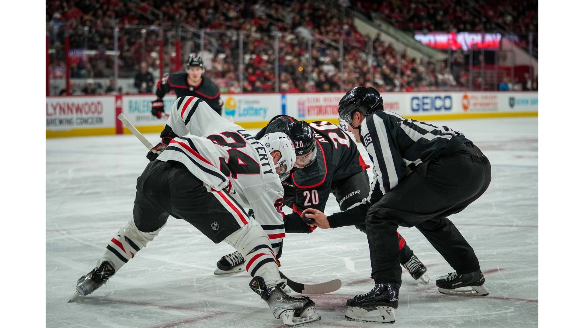 Blackhawks at Hurricanes - Dec. 27, 2022 | Chicago Blackhawks