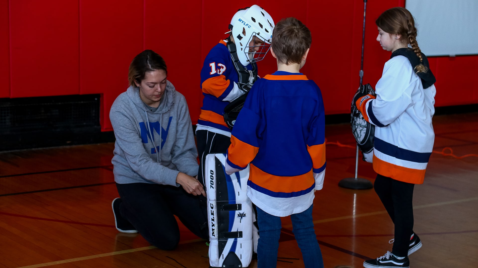 Isles School Assembly: Michael Stokes Elementary | New York Islanders