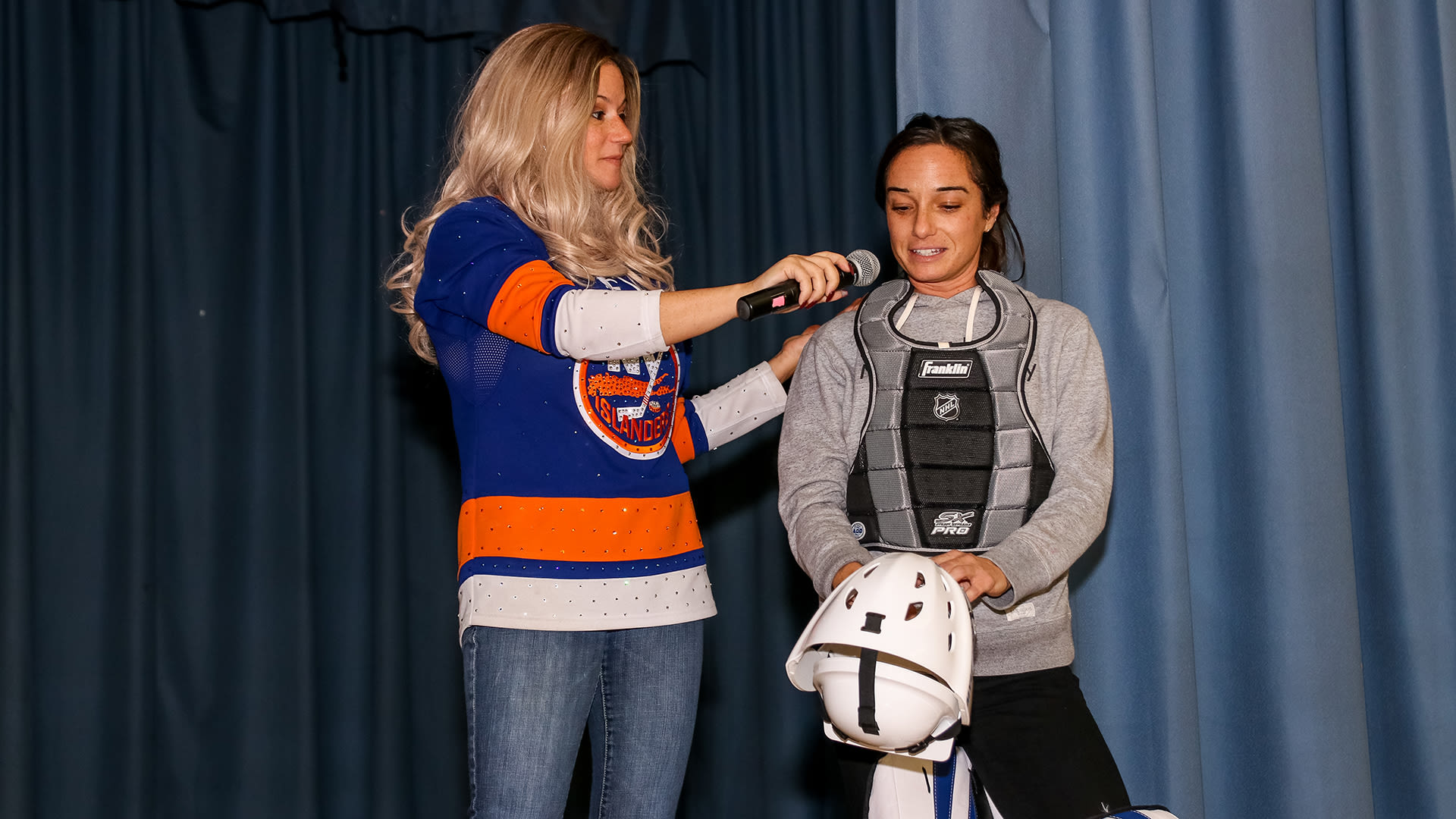 Isles School Assembly: PS 279 | New York Islanders