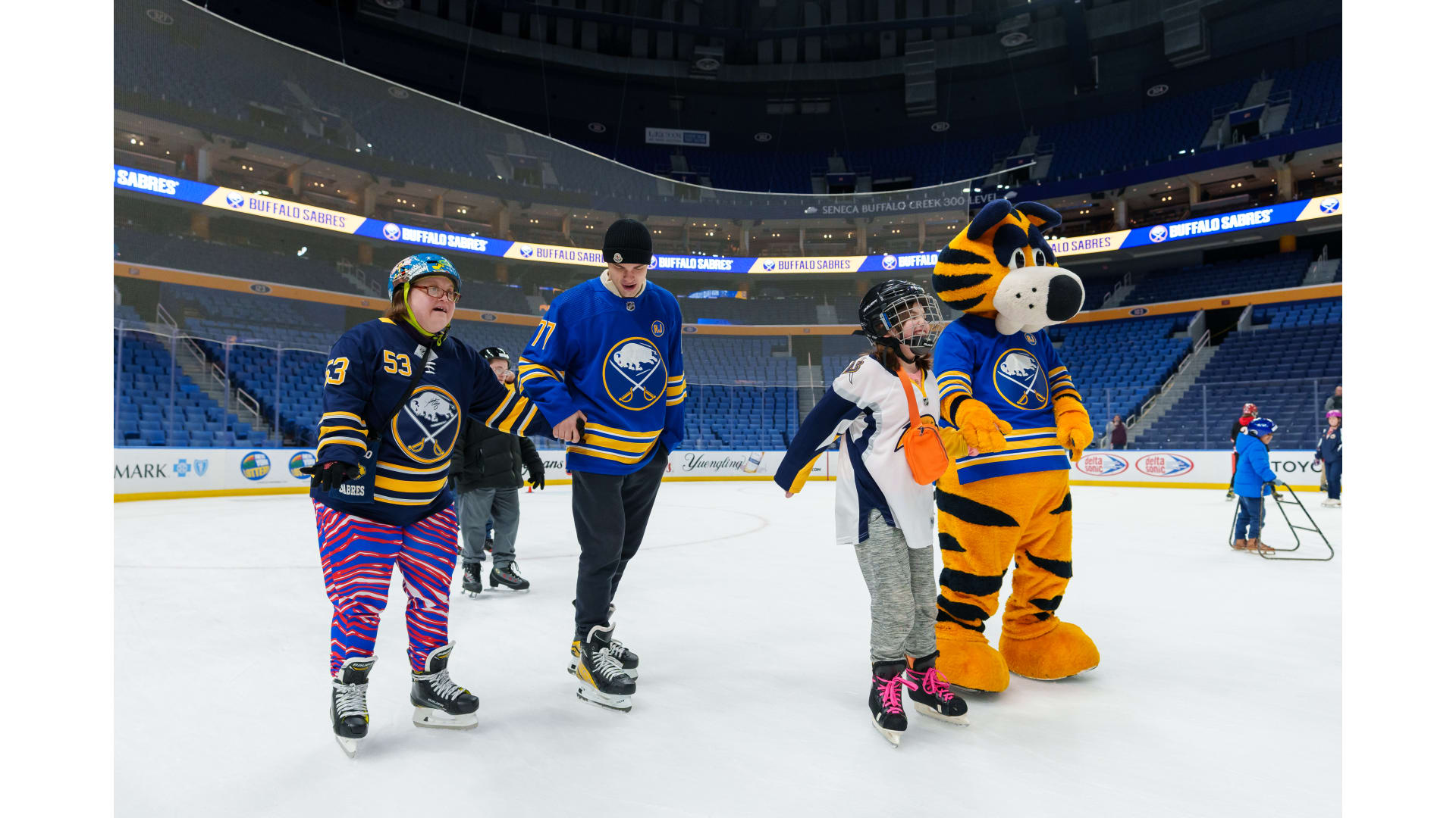 PHOTOS | SABAH Skate | Buffalo Sabres